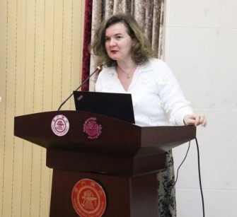 About Me – Arleen Ionescu – Research in Memory / Trauma / Holocaust Studies